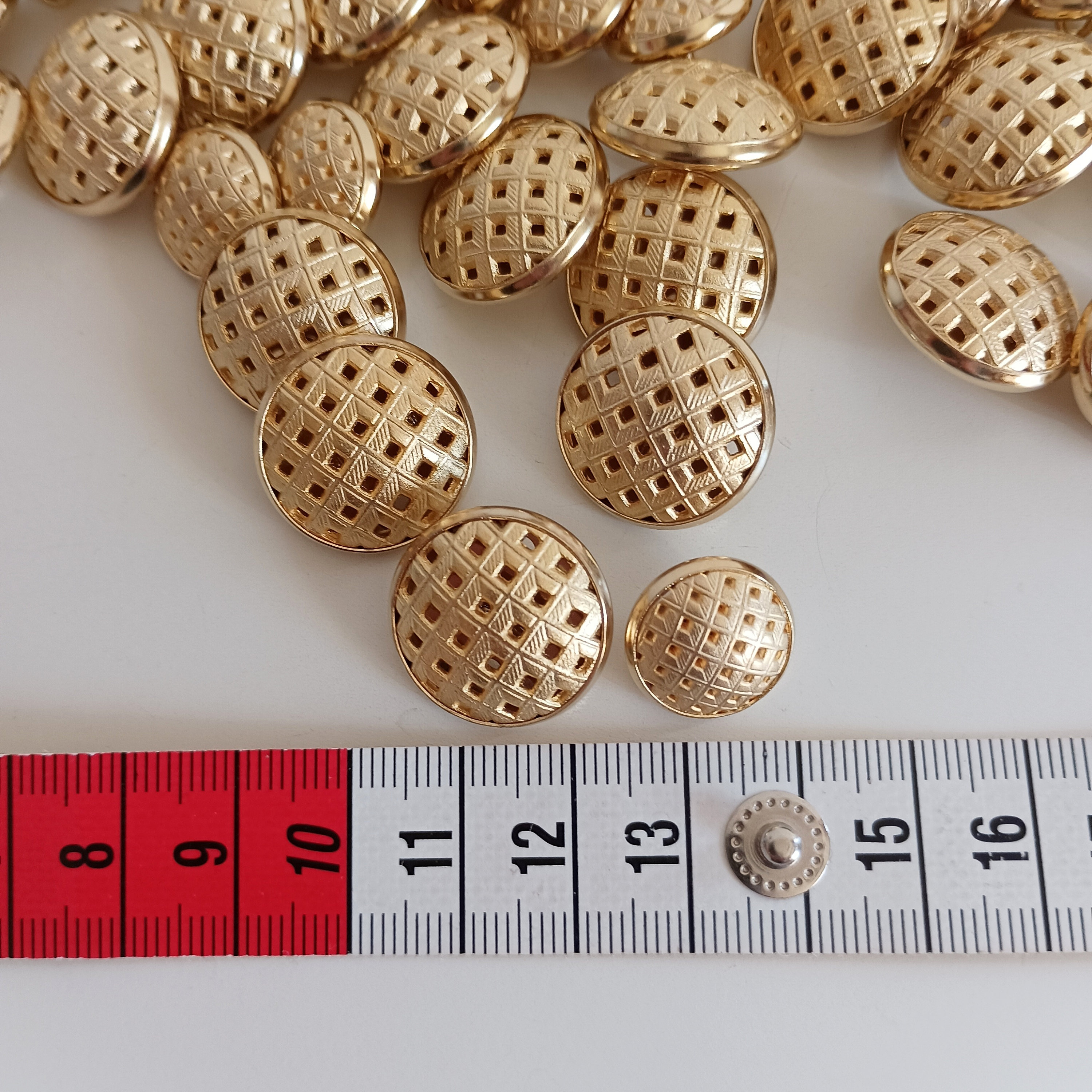 Gold Tone Metal Buttons Grid Pattern: 20mm/15mm - Italian High Fashion ...