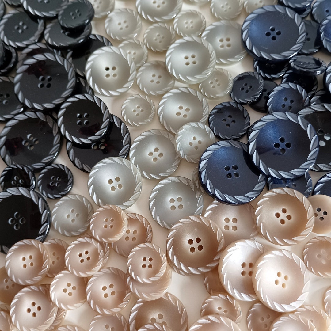 Vintage Carved Border Buttons: Italian High Fashion, Four Hole - Etsy
