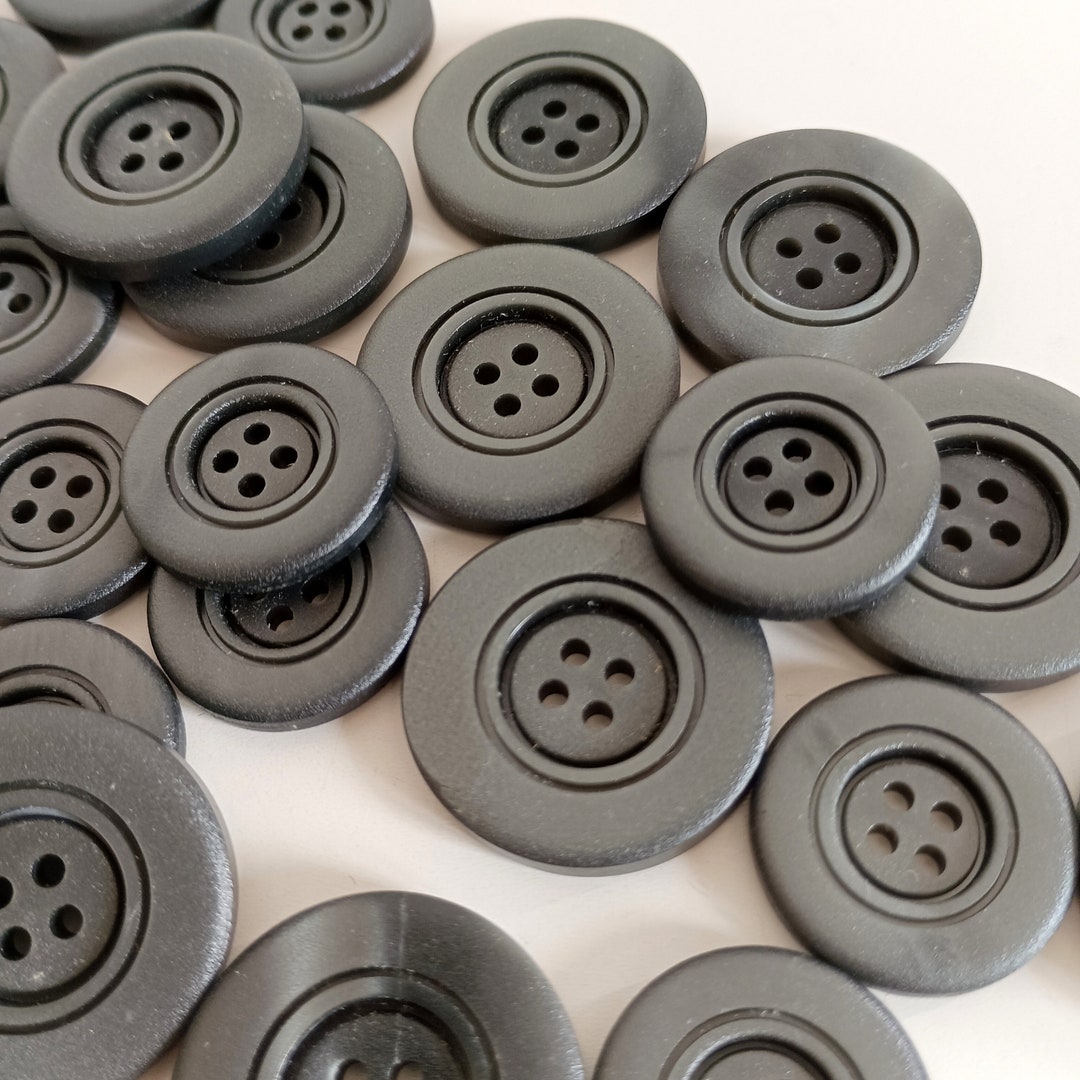 20 Gray Plastic Buttons: 70s Italian High Fashion, 4-hole - Etsy