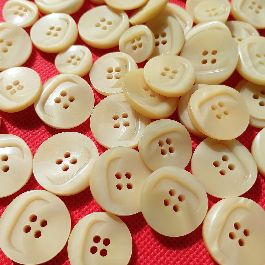 Shiny Cream Buttons, Jacket Dress Buttons, Made in Italy High Fashion ...