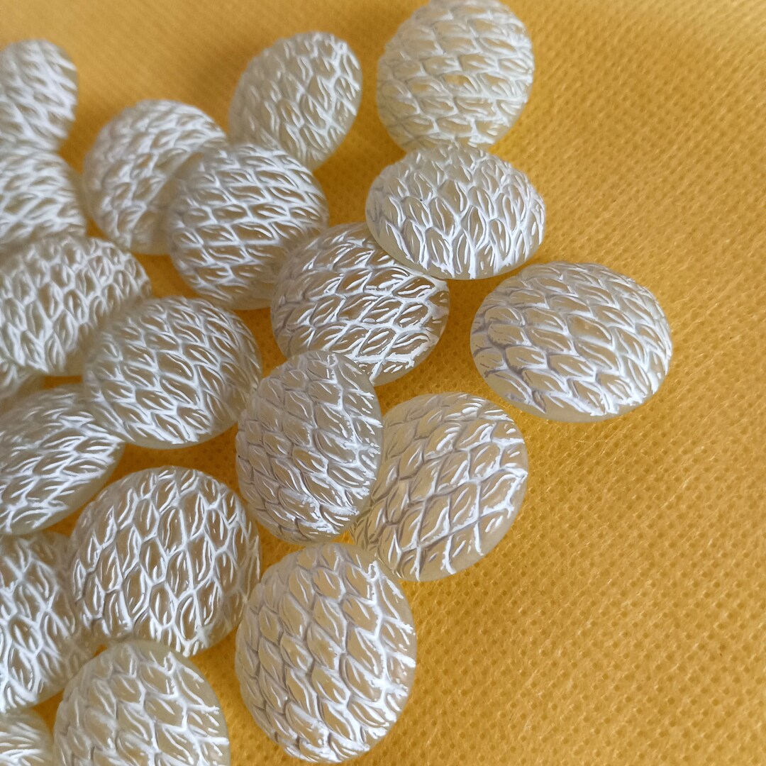 15 Light Green White Streaked Dome Buttons, Coat Jacket Dress Buttons ...