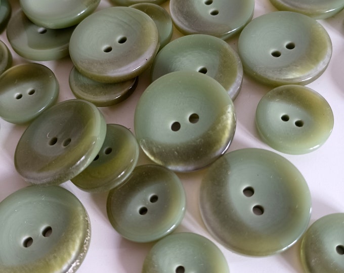 Light Green Buttons Pearly Shades, Jacket Dress Buttons, Made in Italy ...