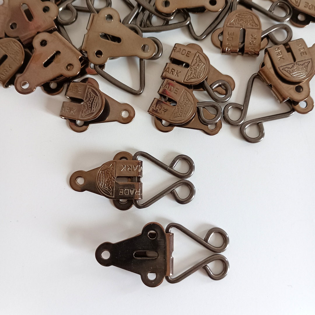 15 Burnished Metal Hook & Eye Fasteners Made in Italy, Skirt Hooks ...