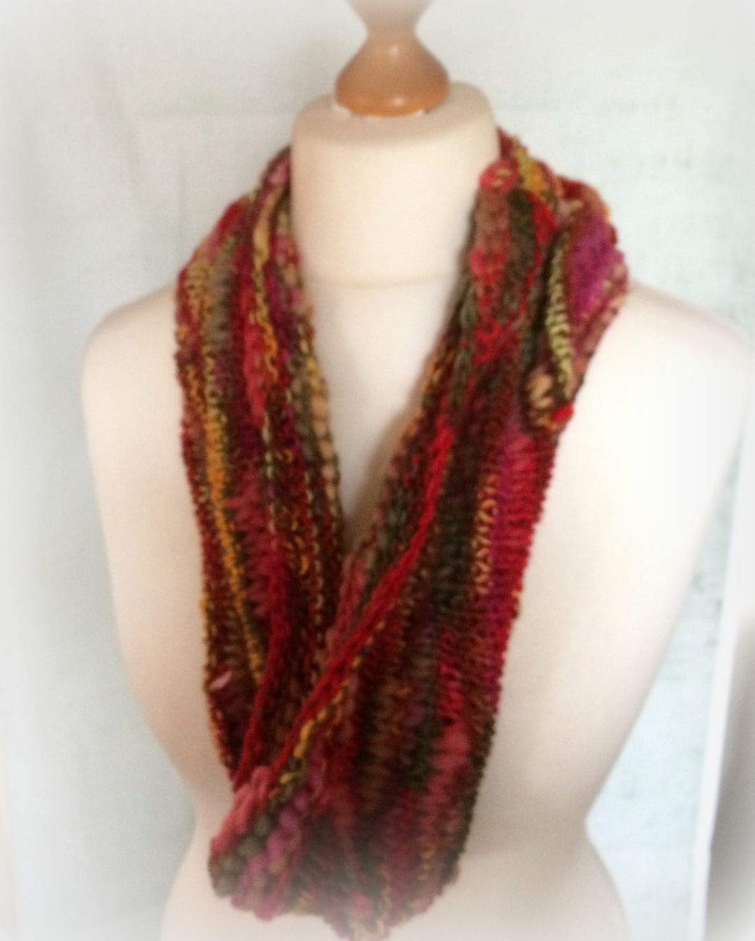 Inferno Hand gestrickt Hals wärmer Schal Bambus Garn 39 x 8 Zoll 97x21 ...