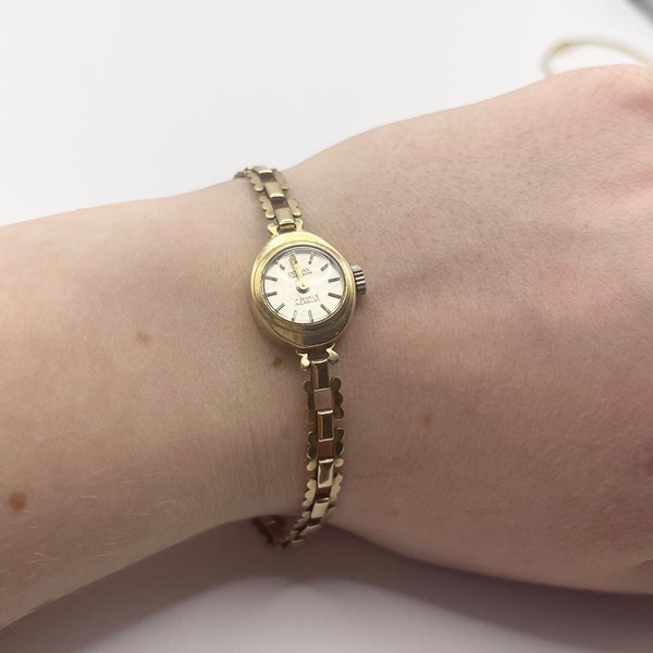 Wind up Wrist Watch - Etsy