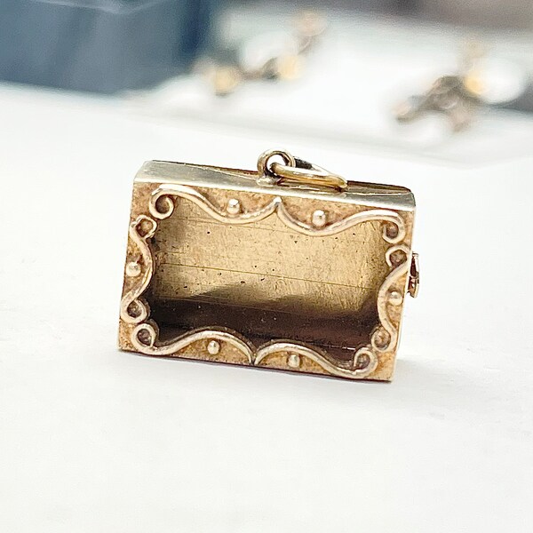 Frame Locket - Etsy