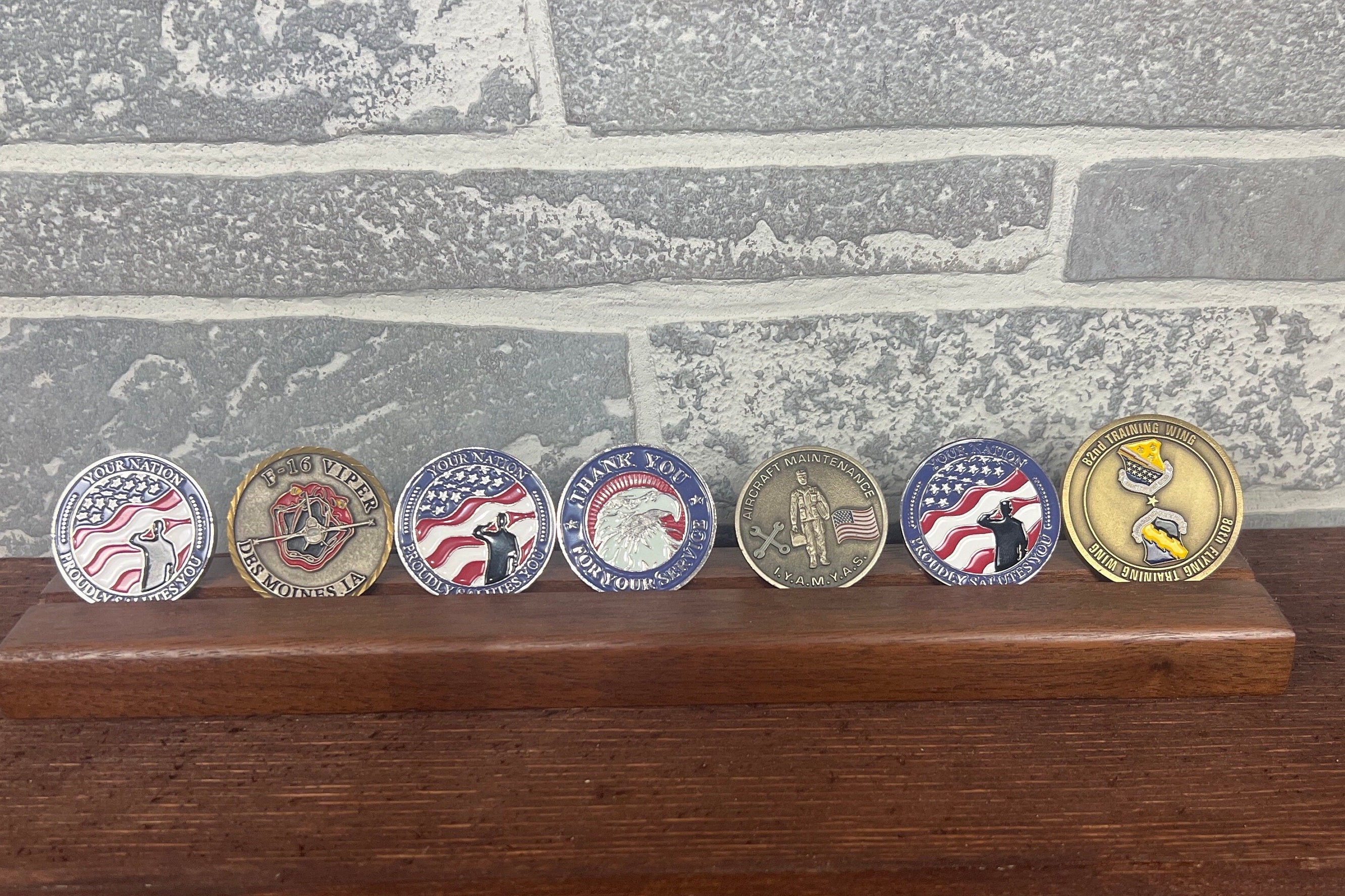 Desktop Challenge Coin Holder, Single Row, up to 7 Challenge Coins. - Etsy