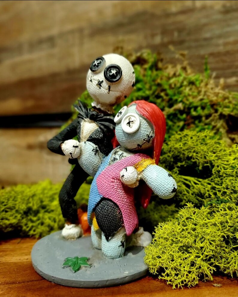 Limited Edition Pinhead Monsters Jack & Sally free Shipping - Etsy