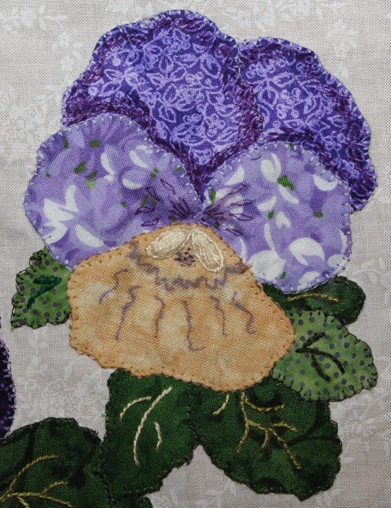 Pansy Appliqué Block for Buoyant Blossoms BOM - Etsy