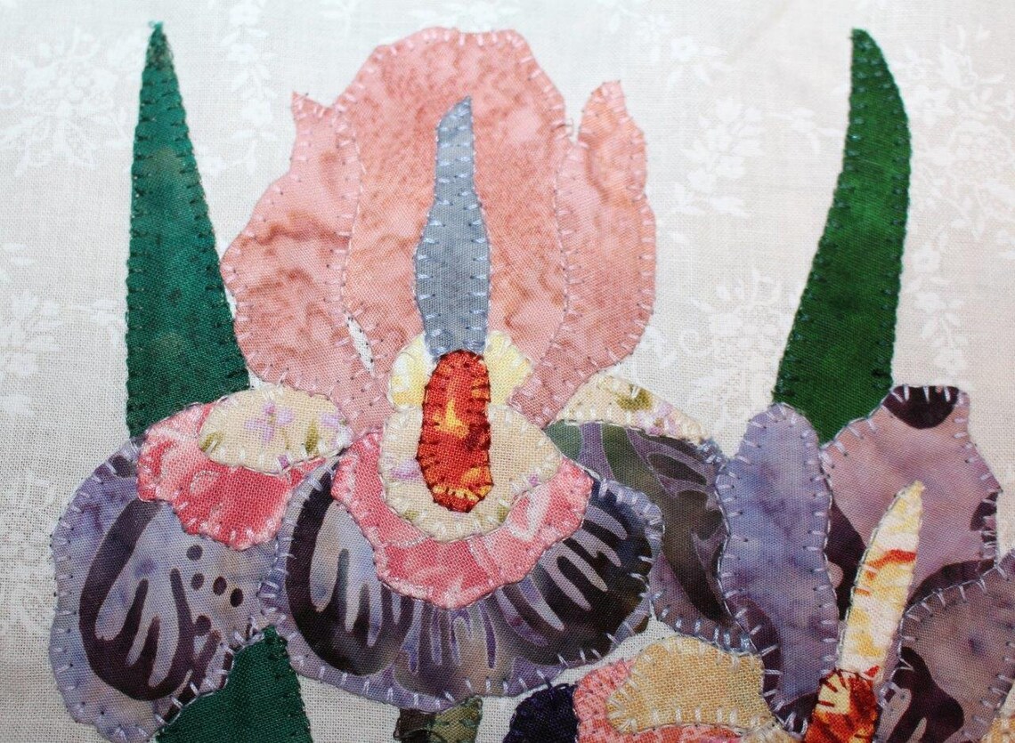 Irises Appliqué Block - Etsy