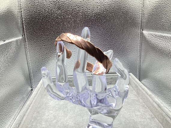 Vintage Copper Wrapped Texture Stunning Cuff Bracelet - Gem