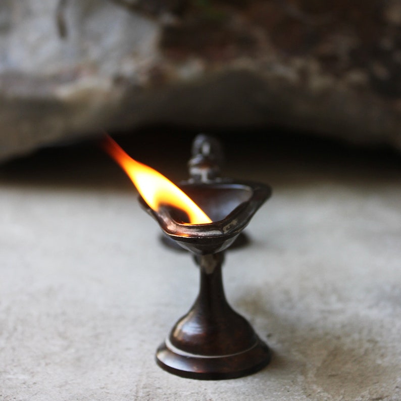 Vintage Brass Aarti Prayer Lamp Length 20 cm x Width 4 cm | Etsy
