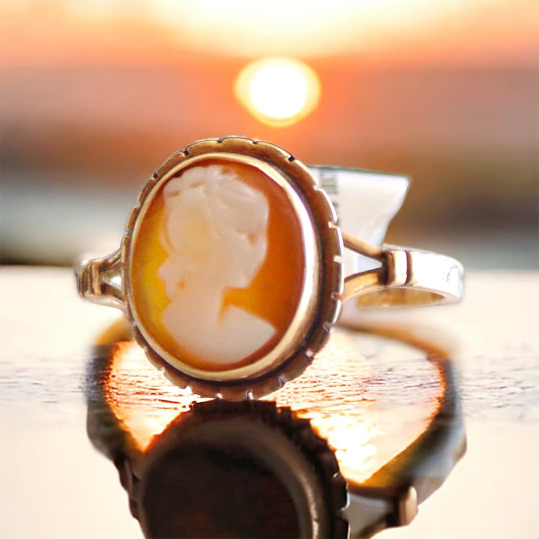 Ladies Vintage Carved Cameo Ring in 10K Yellow Gold - Etsy