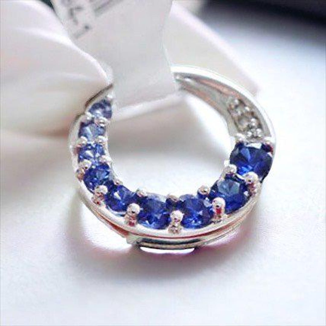 Journey Gradient Blue Sapphire & Diamond Circle Pendant 10K White Gold ...