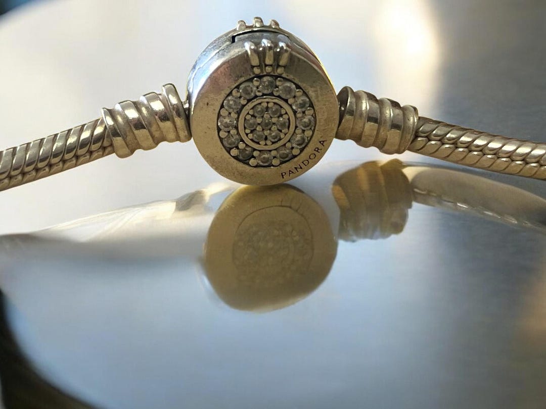 Pandora Moments Sparkling Crown O Snake Link Barrel Clasp Silver Charm ...