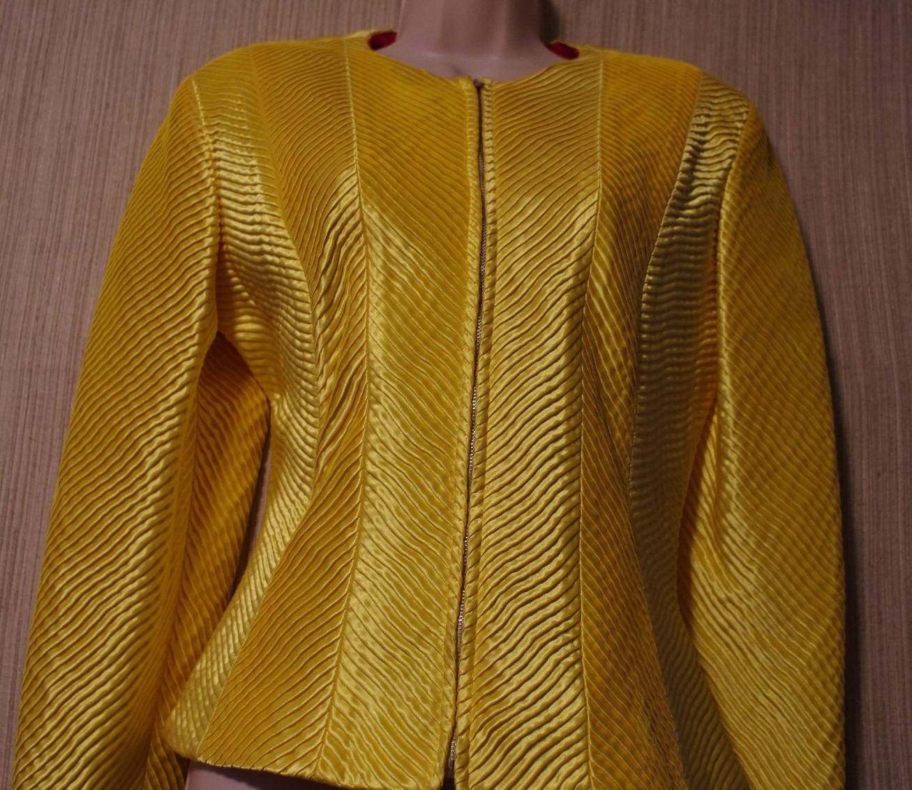 Vintage Portrait Sully Bonnelly Yellow Zip Jacket Women Padded Shoulder ...