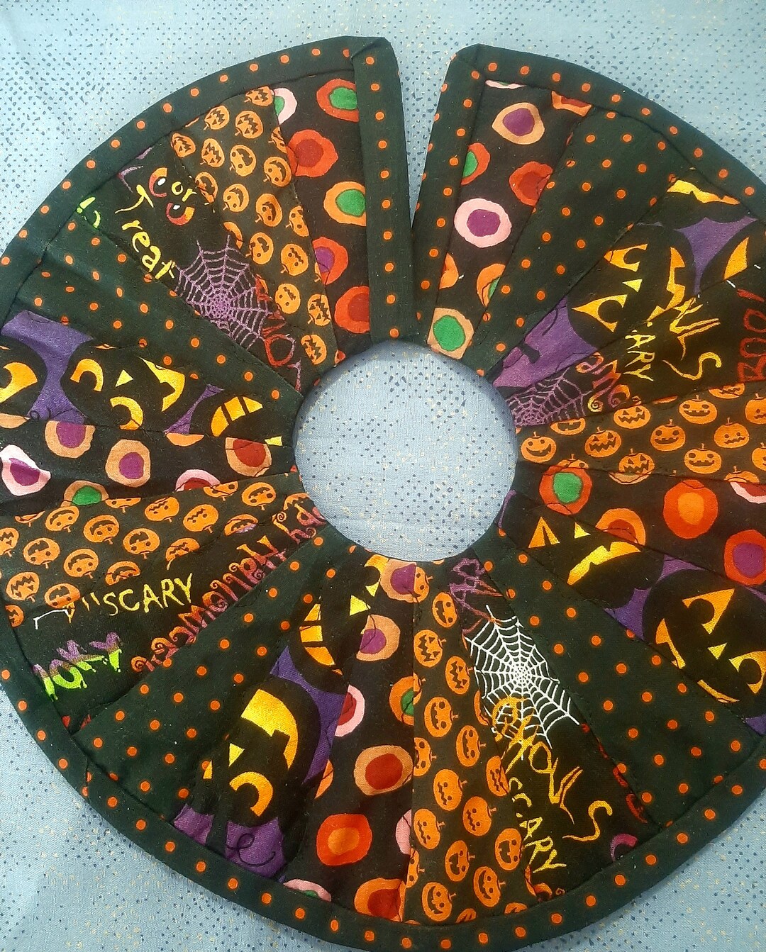 12 in Midnight Mischief Tree Skirt, Halloween Mini Tree Skirt - Etsy