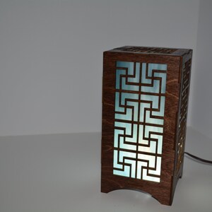 Oriental Maze Stained Glass Table Lamps - Etsy