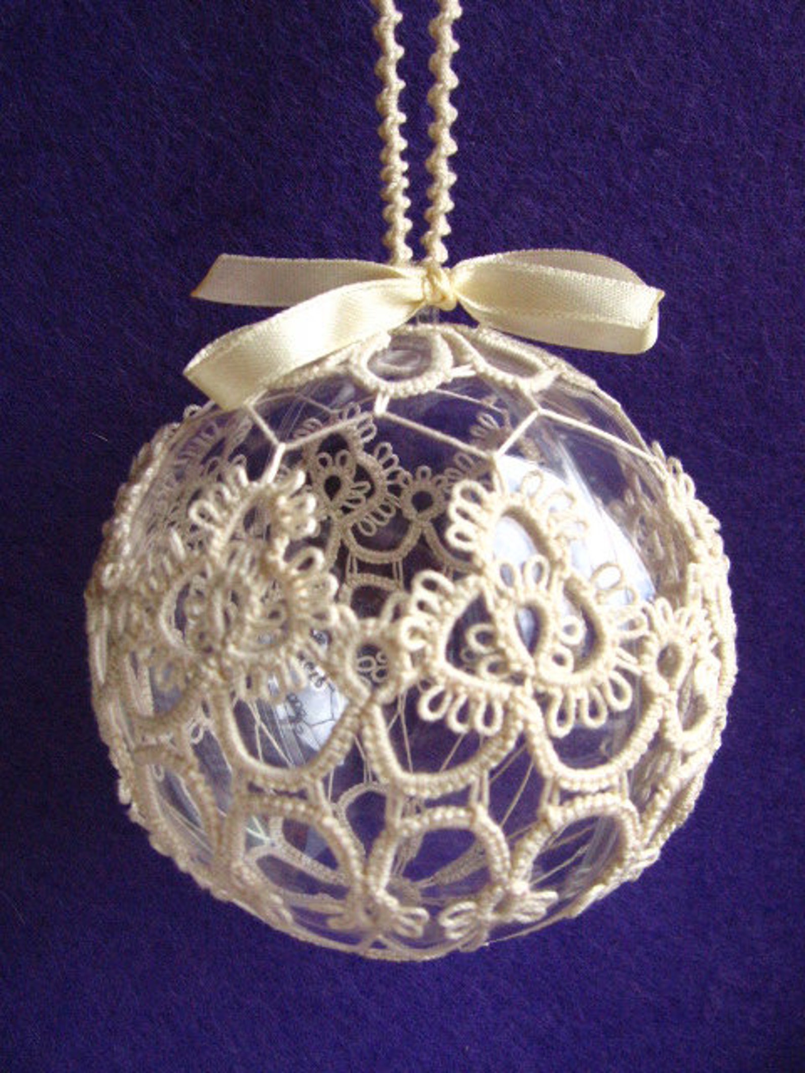 Christmas Ball Tatting Lace Ornament White-off Ecru Cream Thread Tatted ...