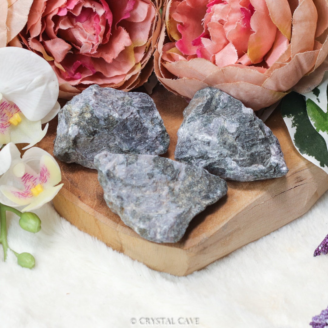 Raw Indigo Gabbro Crystal / Rough Natural Stone Crystal Decoration ...