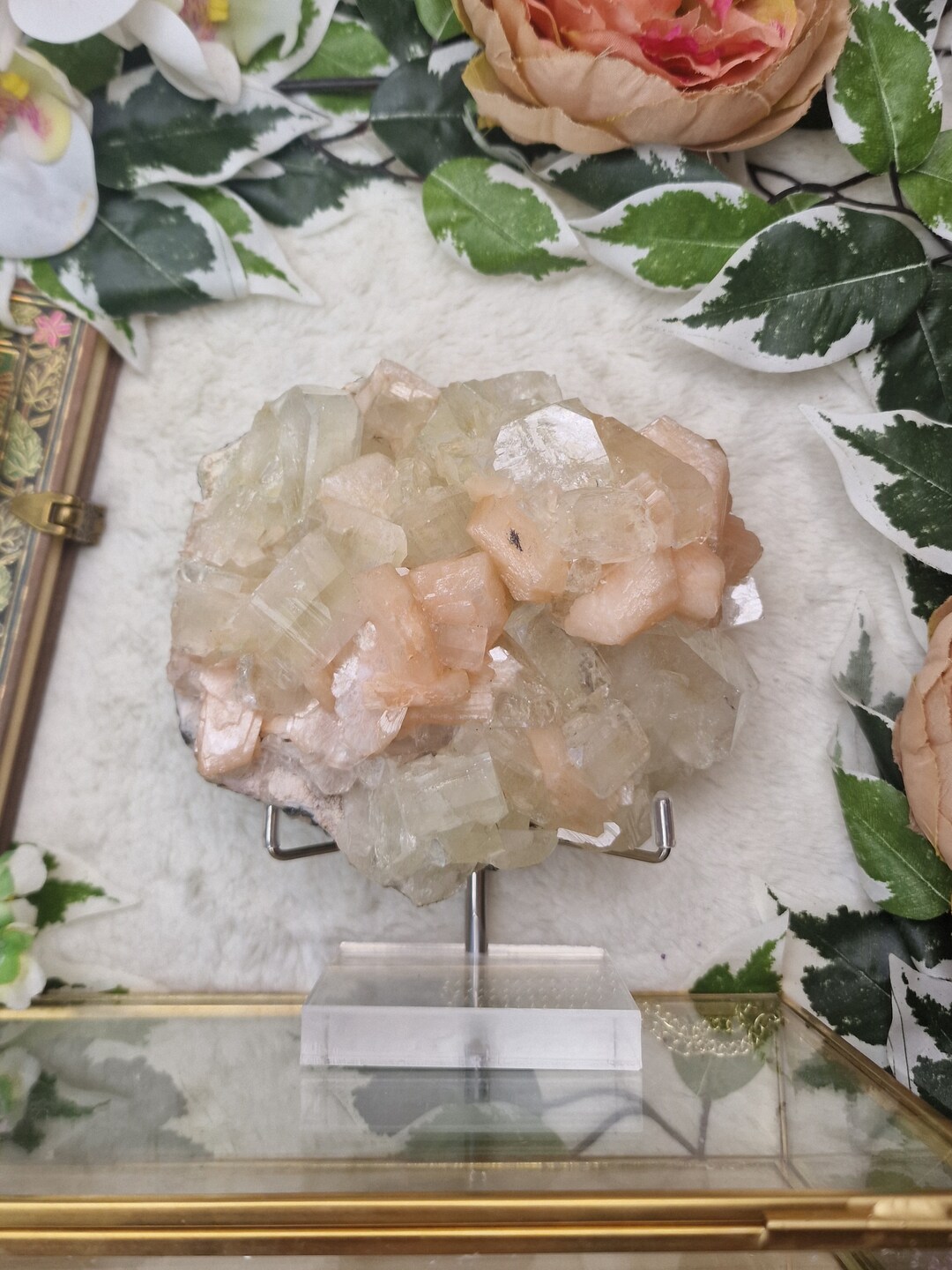 Stilbite Apophyllite Cluster India / Adjustable Display Stand Geode ...