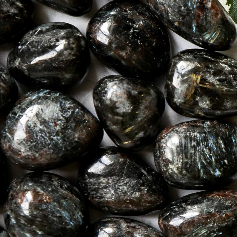 Arfvedsonite Crystal - Tumbled Stone - Polished Stone - Gemstone / for ...