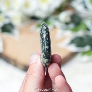 Chinese Writing Stone Pocket Palm Stone - Hand Stone Cabochon Natural ...