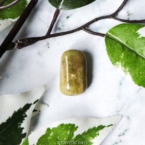 Heliodor Crystal - Tumbled Stone - Polished Gemstone Golden Beryl ...