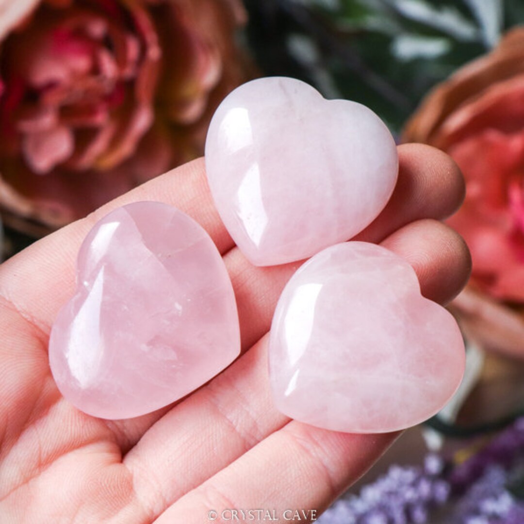 Heart shaped rose quartz store
