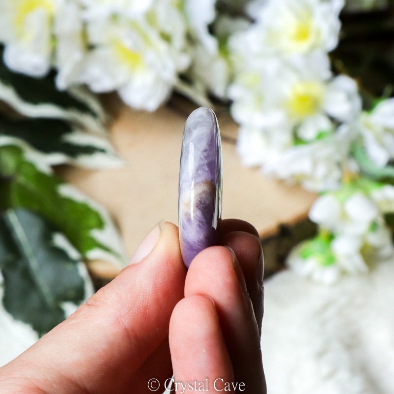 Amethyst Quartz Pocket Stone - Palm Stone / Flat Cuddle Stone ...