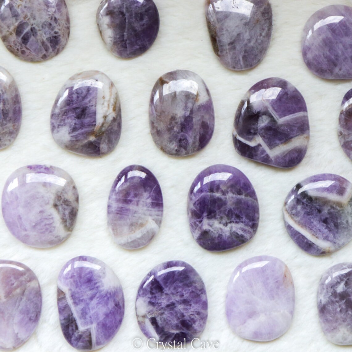 Amethyst Quartz Pocket Stone - Palm Stone / Flat Cuddle Stone ...