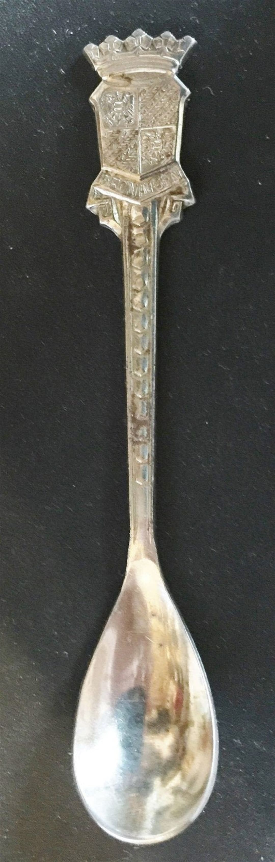 Groningen, Netherlands & Crest (top) on Souvenir Spoon - Pre-owned - Etsy