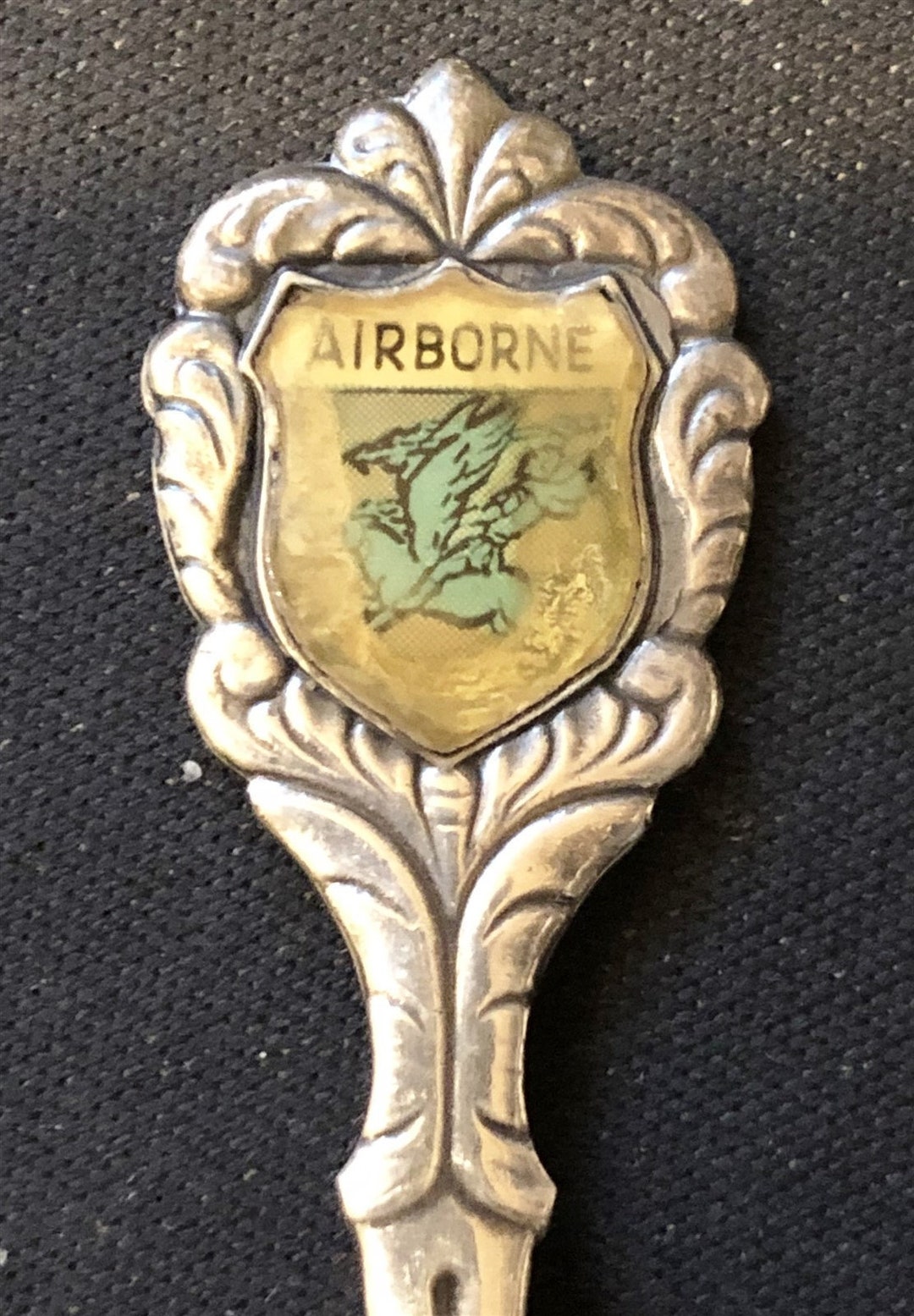 Airborne With Pegasus Crest (top) on Silver Plated Souvenir Spoon - Pre ...