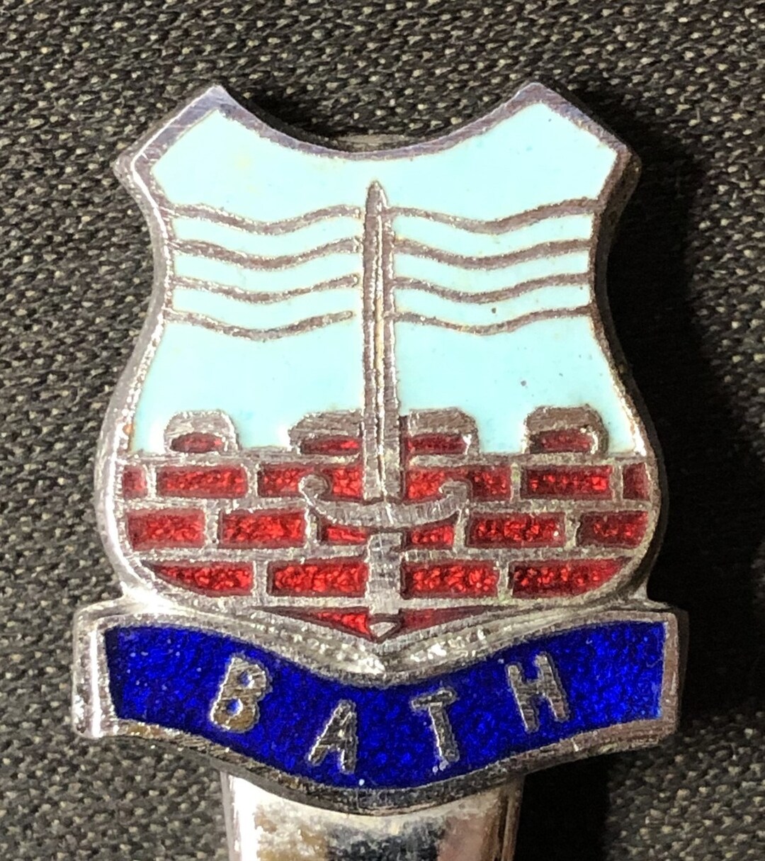 Bath, England With Crest (top) on Chrome Plated Souvenir Spoon - Pre ...