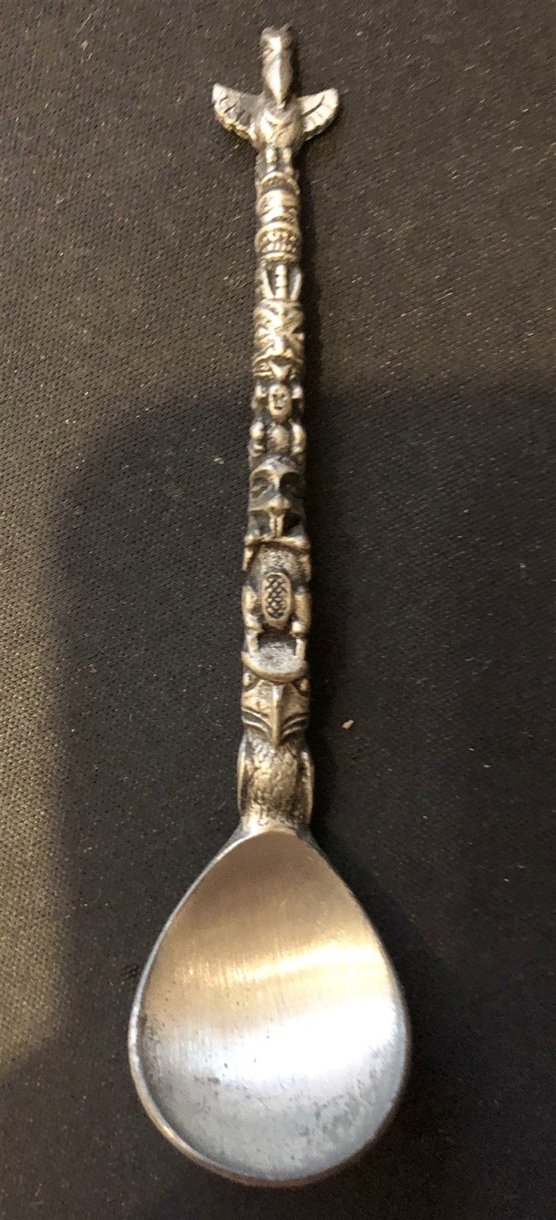 Totem Pole (top & Stem) Canada on Pewter Souvenir Spoon - Pre-owned - Etsy