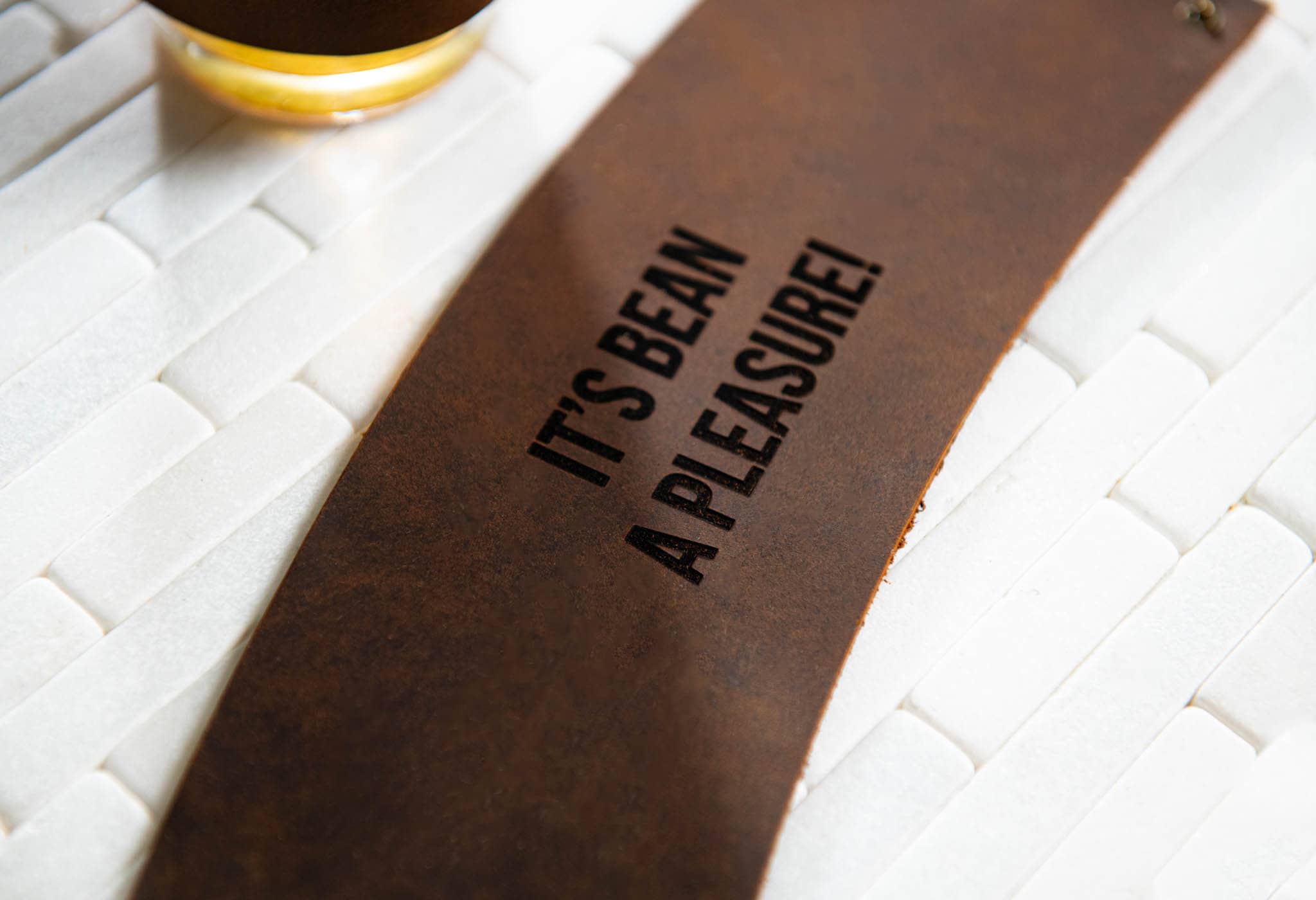 Personalized Leather Pint Sleeve Drink & Coffee Holder the Wynwood by ...