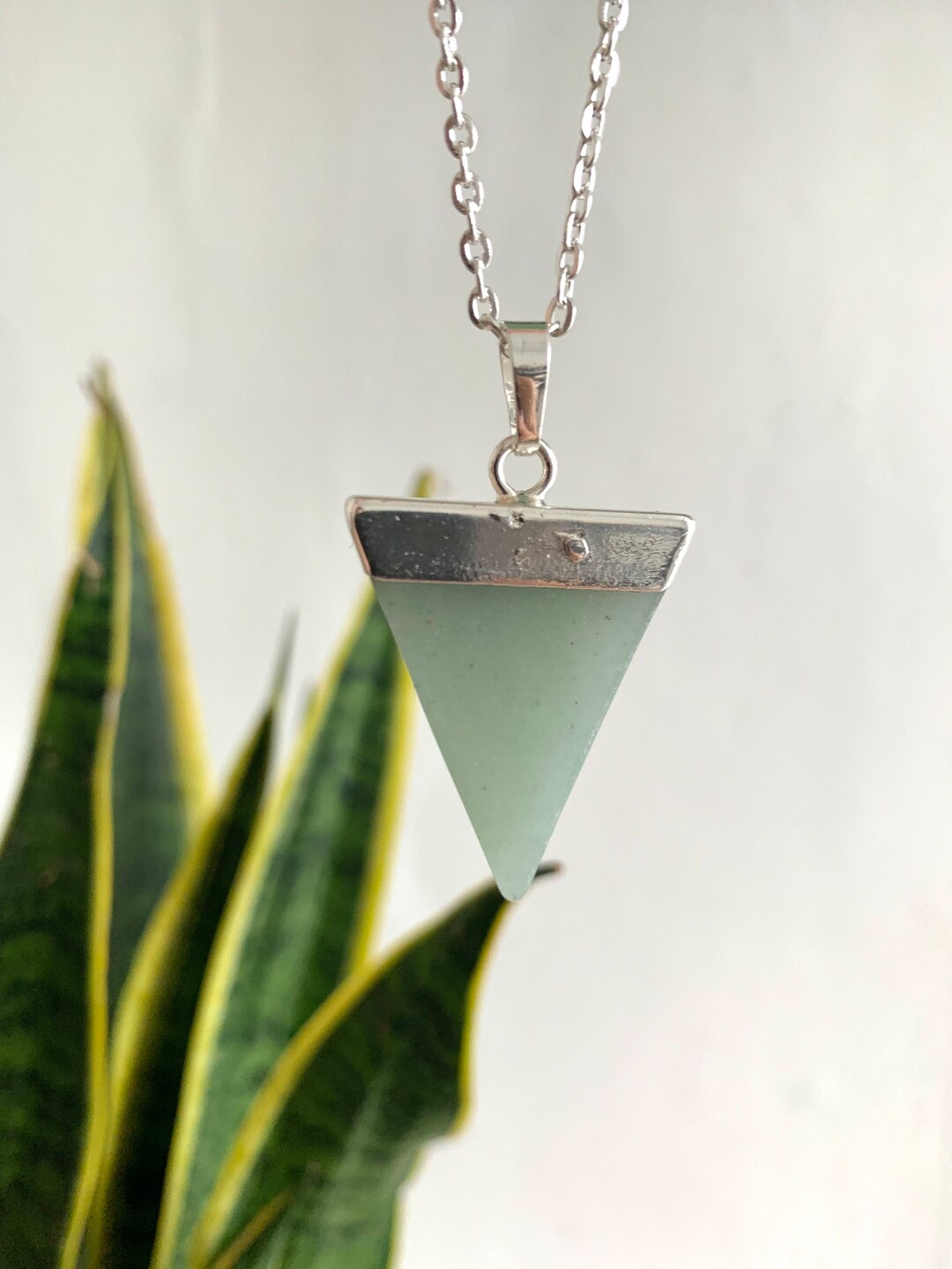 Green Aventurine Crystal Triangle Jewellery Necklace Pillar Natural ...