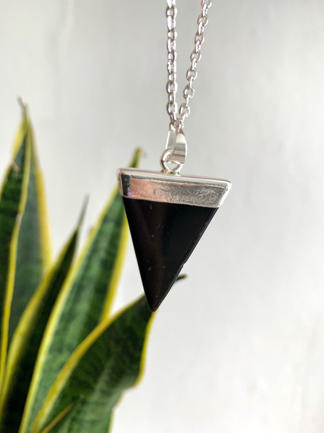 Black Obsidian Crystal Triangle Jewellery Necklace Pillar Natural ...