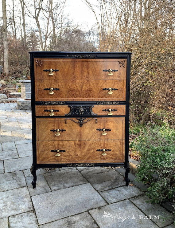 Gold tallboy store