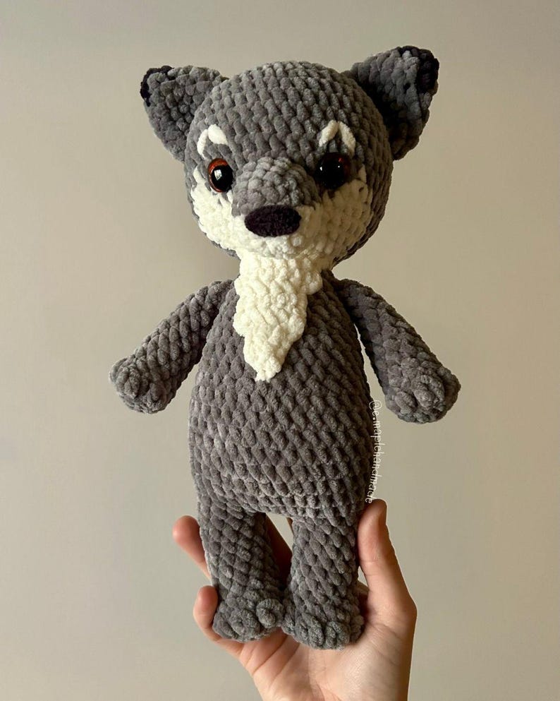 Gray Wolf Crochet Pattern, Amigurumi Woodland Plush, Digital Download ...
