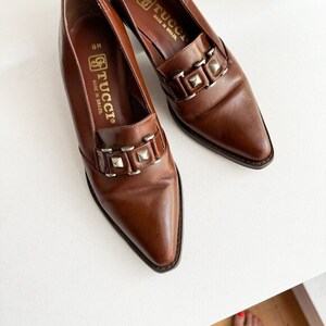 Vintage Leather Tucci Made in Italy Brown Unique Heel Loafers Shoeties ...