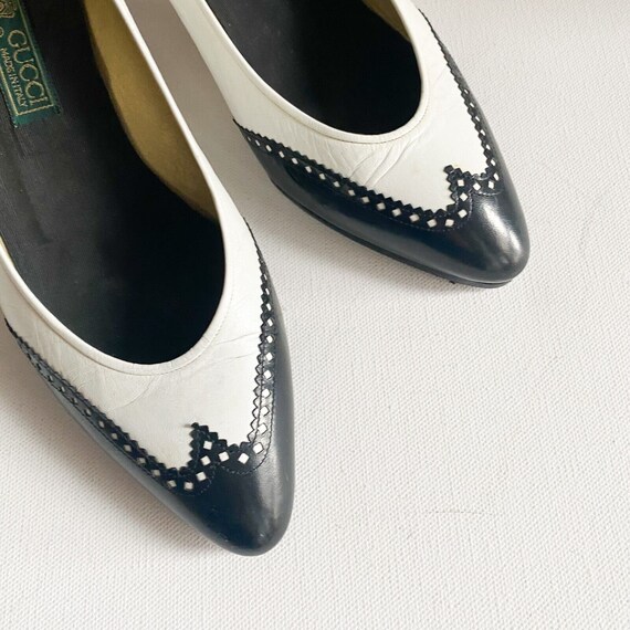 Vintage Gucci 80s Black White Spectator Style Low Hee… - Gem