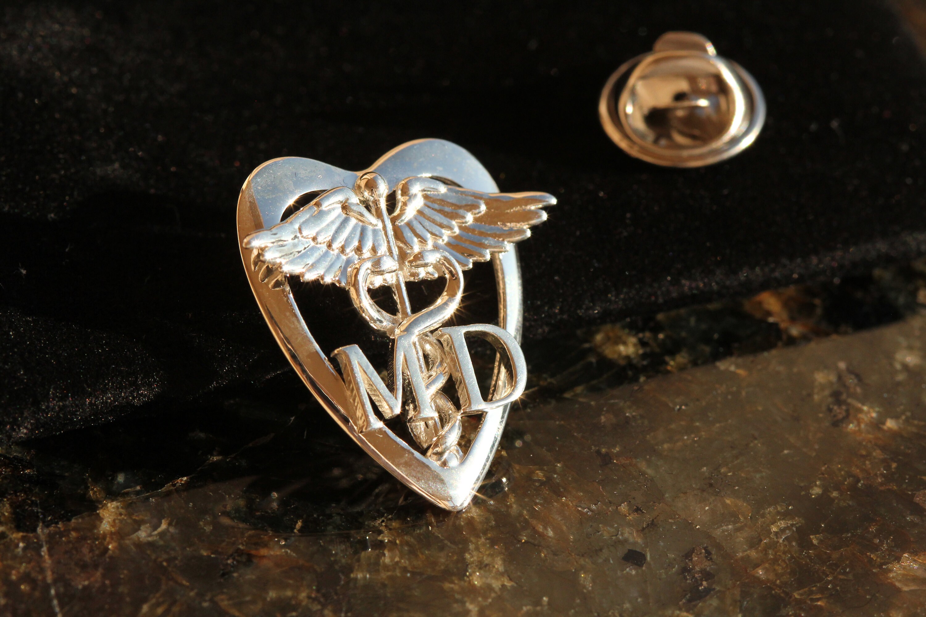 Medical Symbol MD Heart Lapel Pin, Staff of Hermes, Caduceus Medical ...
