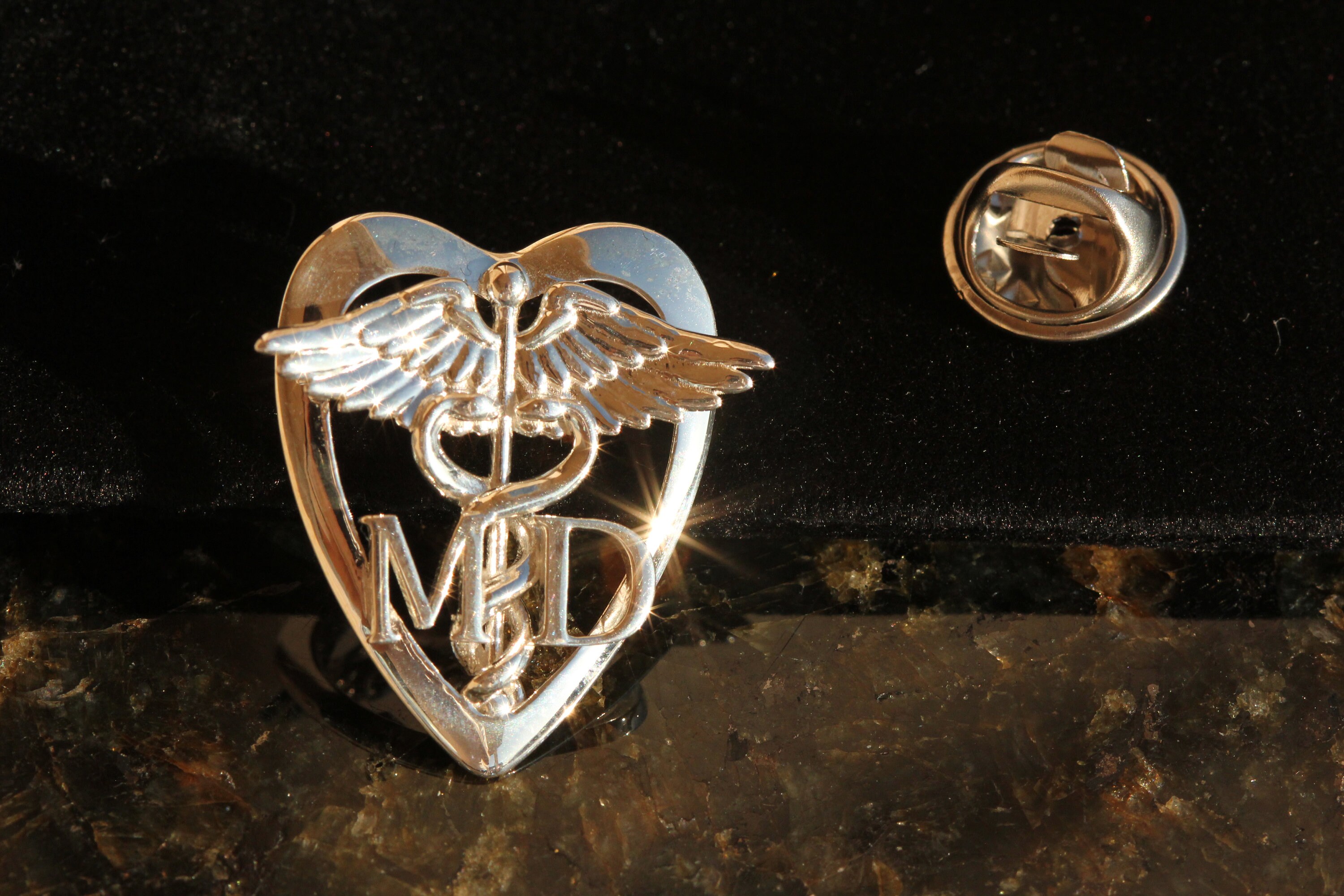 Medical Symbol MD Heart Lapel Pin, Staff of Hermes, Caduceus Medical ...