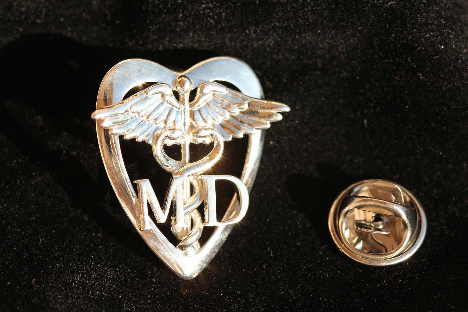 Medical Symbol MD Heart Lapel Pin, Staff of Hermes, Caduceus Medical ...
