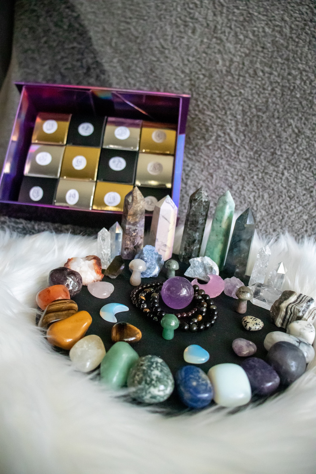 12 Day Crystal Advent Calendar | Raw Stones, Tumbled Crystals, Crystal ...