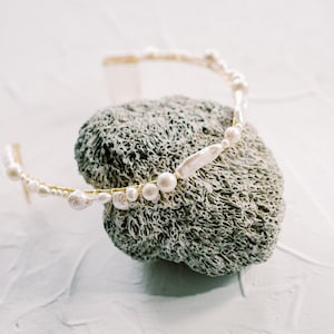 CORETTA - Freshwater Pearl Bohemian Bridal Headpiece, Boho Minimalist ...