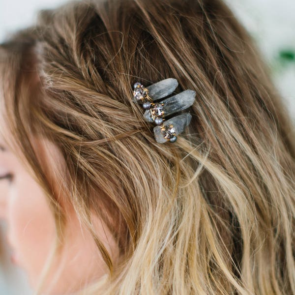 CORETTA Freshwater Pearl Bohemian Bridal Headpiece, Boho Minimalist ...