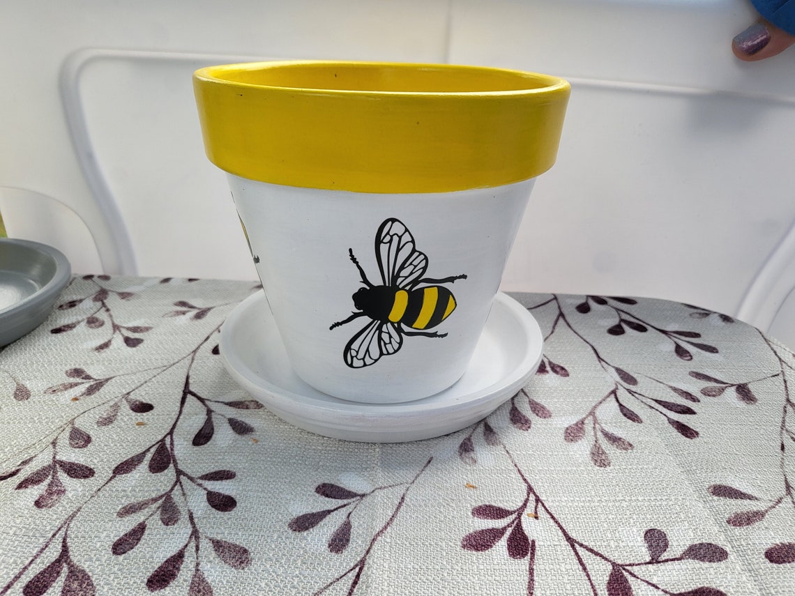 Bumble Bee Clay Pot 6 Inches - Etsy