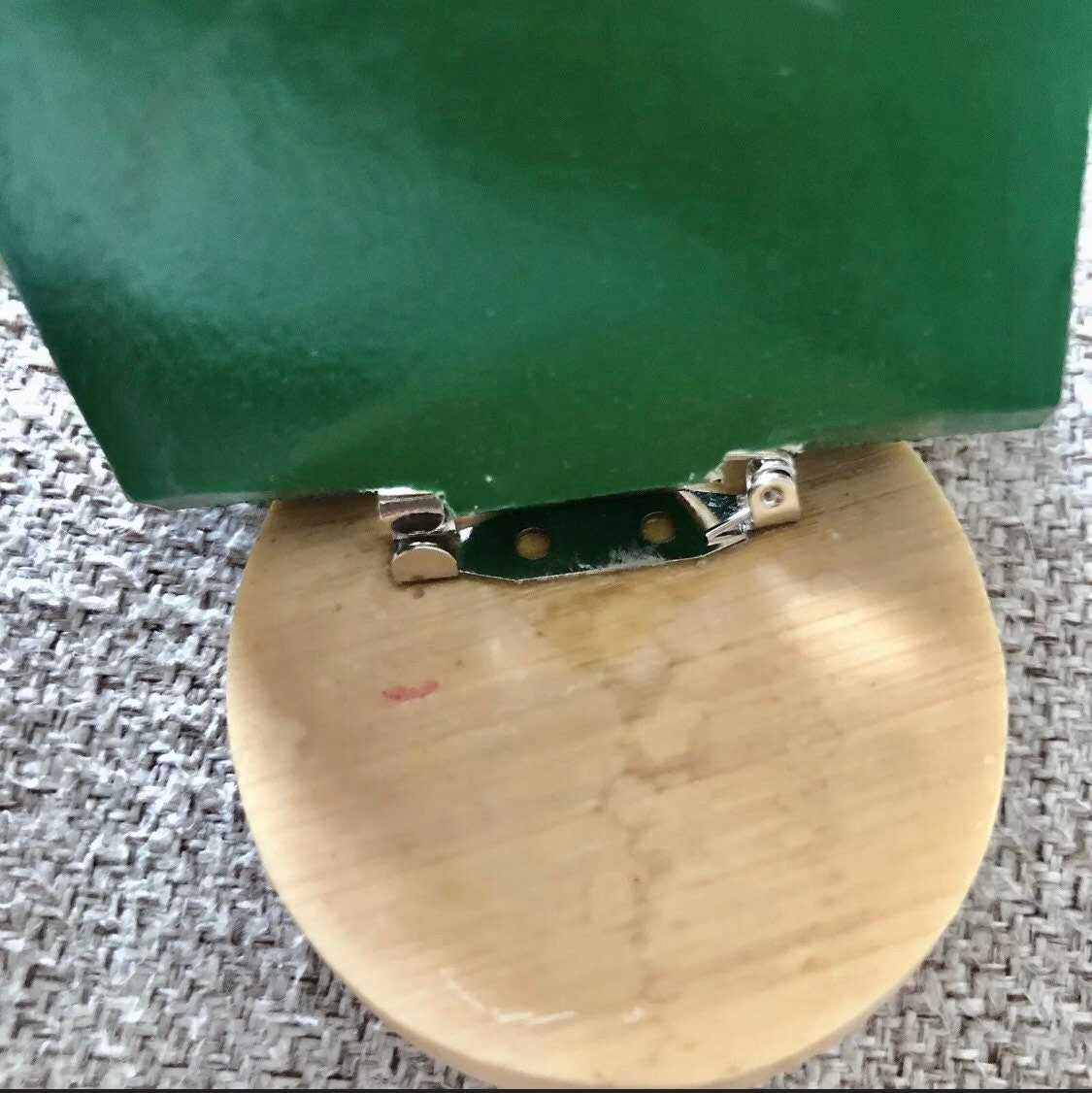 House of Lloyd Resin Nativity Pin Brooch Round Ivory 2D 2 New - Etsy